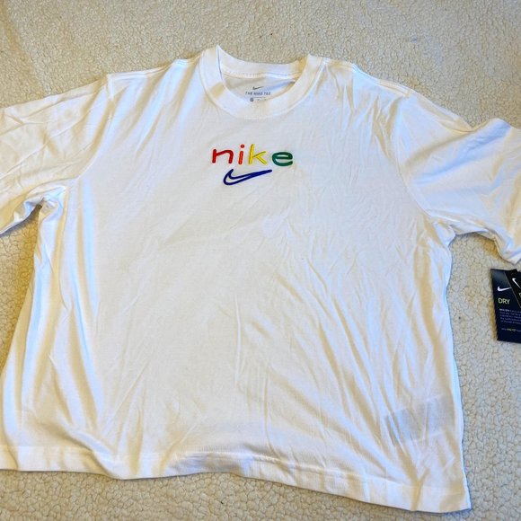 Nike | Tops | Nwt Nike Womens Drifit Boxy Rainbow Training Tee T Shirt ...